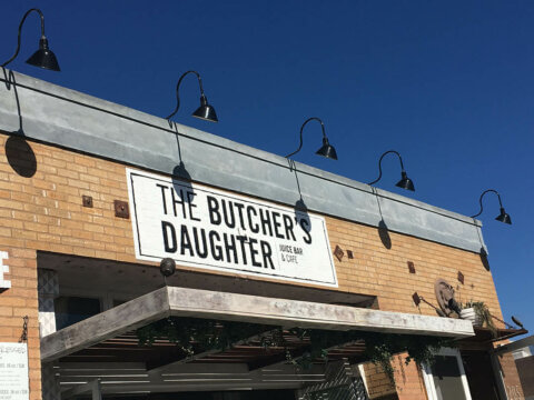 Essential Types of Store Signage for Your Business (And How to Light ...