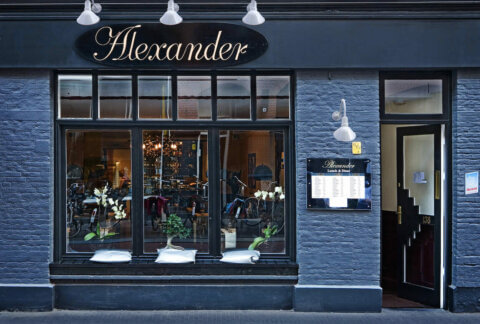 Essential Types of Store Signage for Your Business (And How to Light ...
