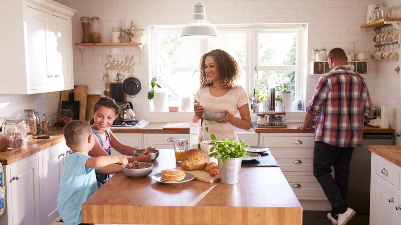 Kitchen Lighting Essentials: How to Perfectly Illuminate Your Space ...