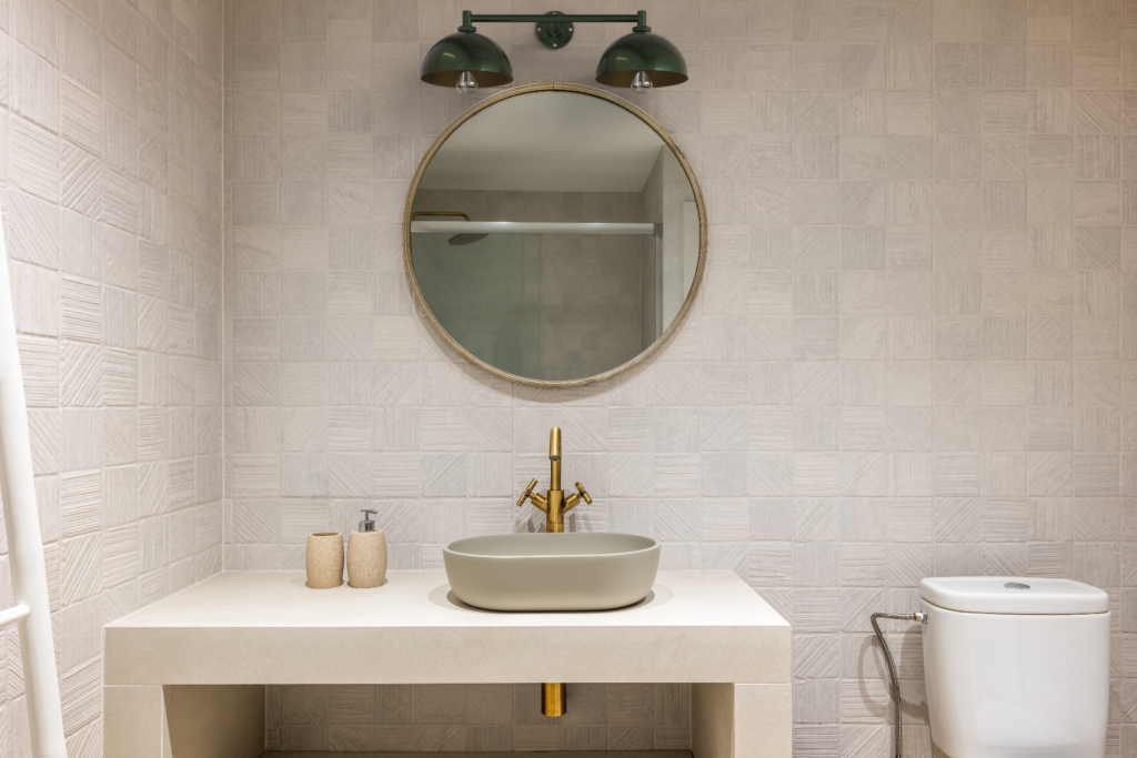 Best Bathroom Light Fixtures for 2026 Renovations
